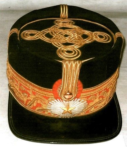 Georgescu, V.. chipiu de general de brigadă de la ținuta de ceremonie ...